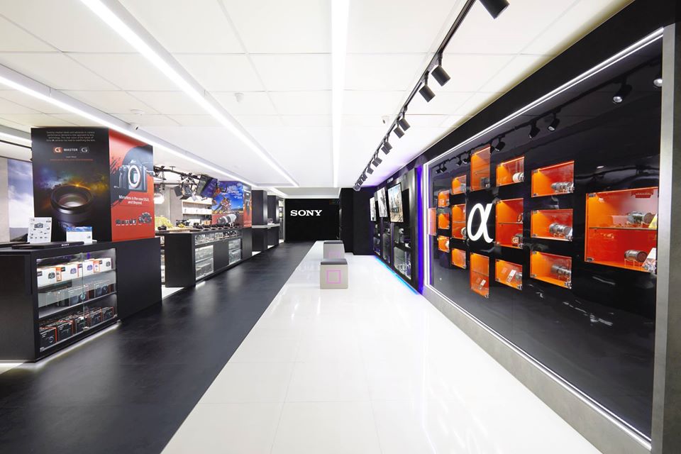 Our Story - CameraLK